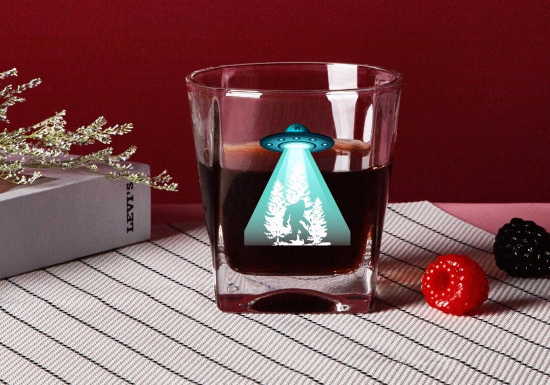 Sasquatch Bigfoot UFO Alien Abduction Squared Whiskey Rocks - Etsy