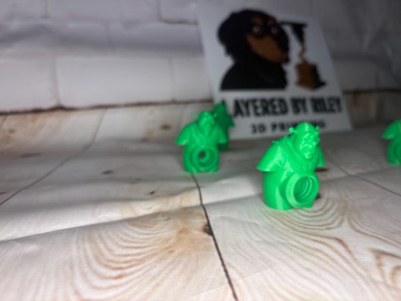 Shrek Toothpaste Dispenser Tip – Funny Cartoon Character Who Poops ...