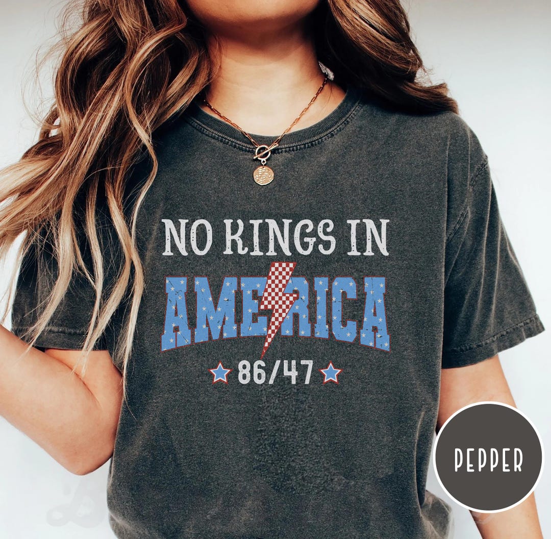 Fun Anti-fascist T-shirt: No Kings in America - Political Protest Tee ...