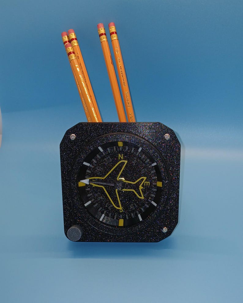 3D Printed Airplane Vertical Compass Desk Clock and Organizer - Etsy