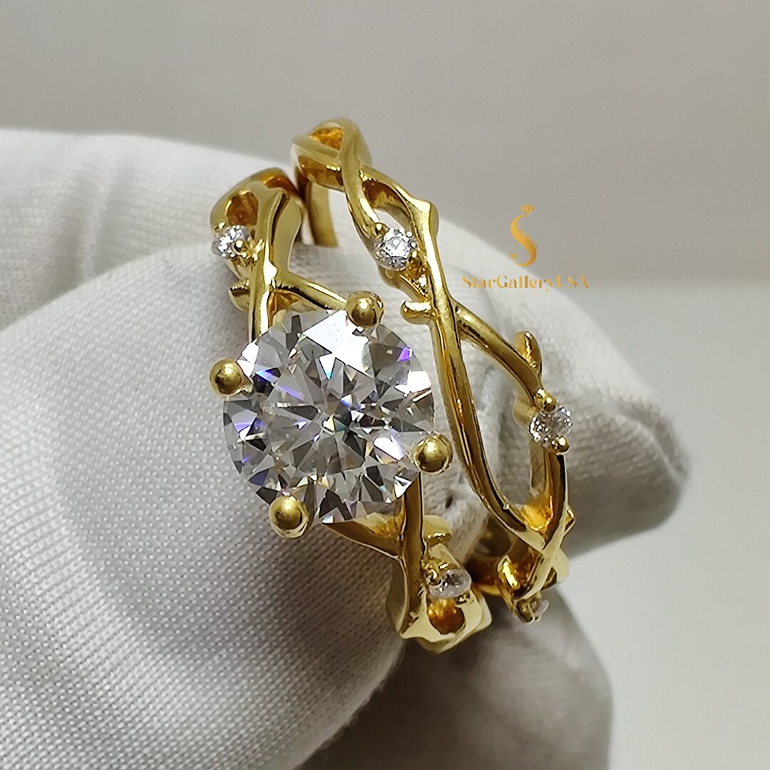 Bridal Set Lovable Engagement Ring Set 6MM Round Cut Moissanite Special ...