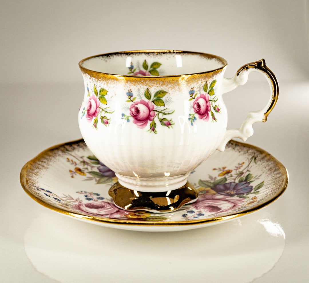 Vintage Elizabethan Fine Bone China Teacup and Saucer - Etsy