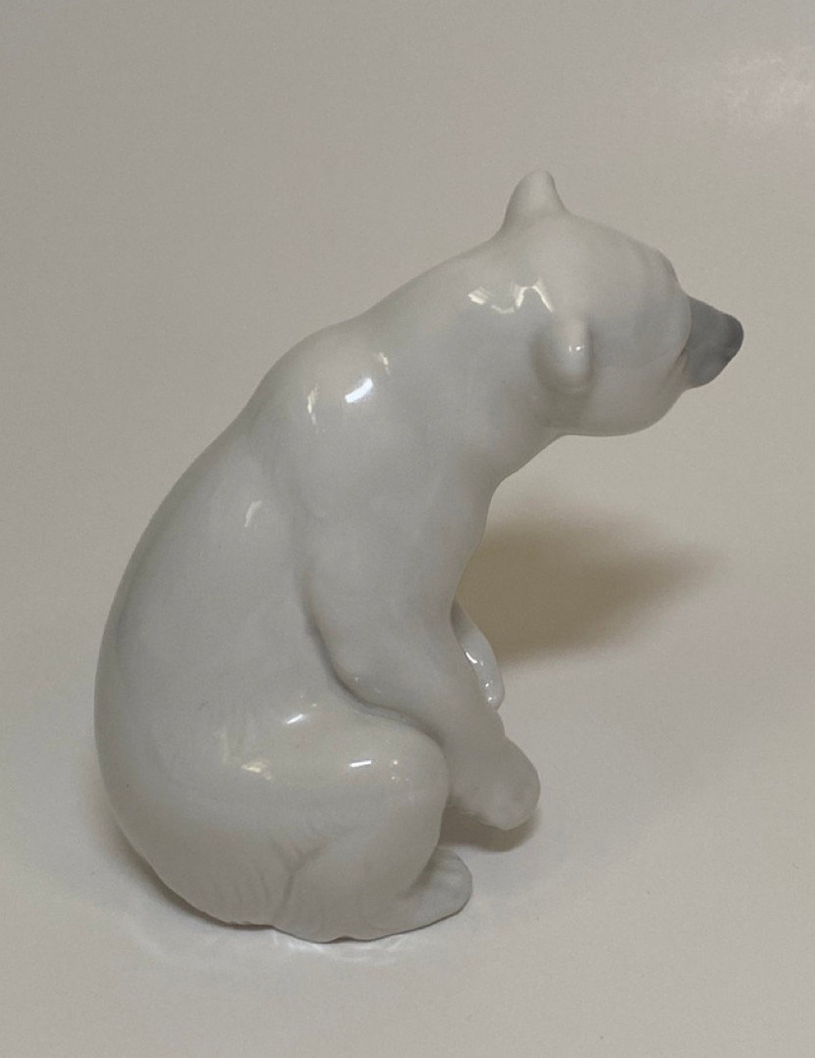 LLADRO Figurine "resting Polar Bear" - Etsy