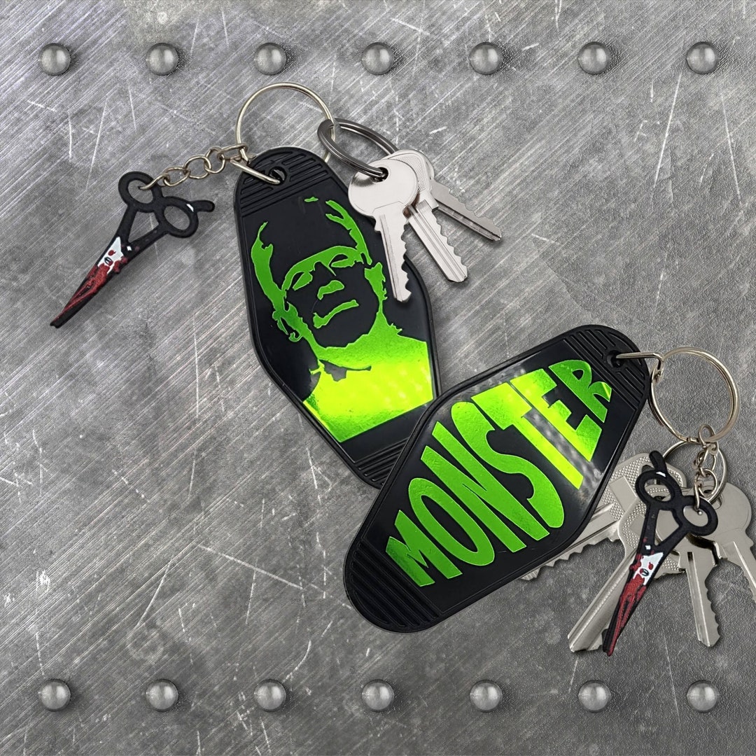Frank Monster Retro Motel Keychain Holographic Monster Keychain Gift ...