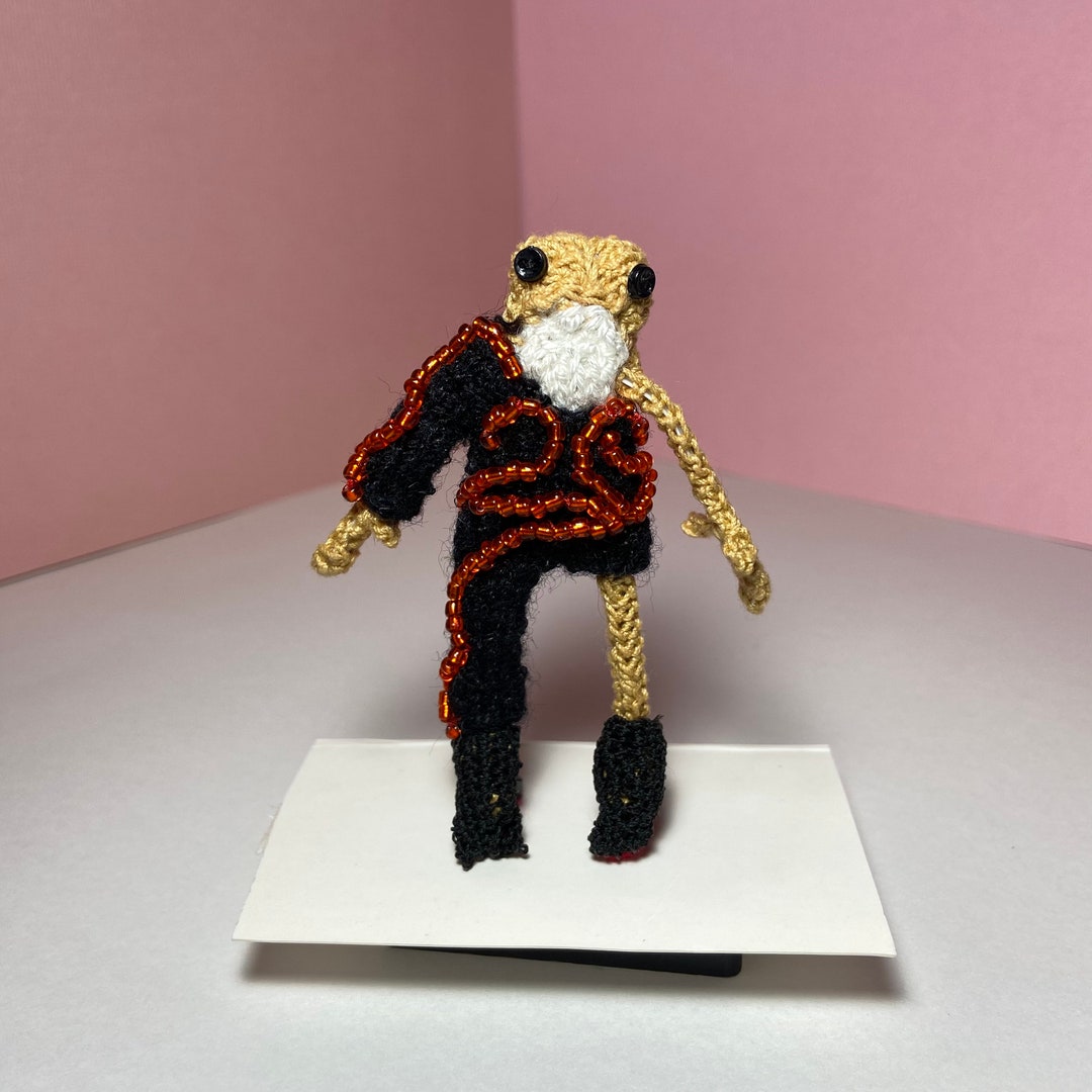 Micro Knitted Frog W Eras Tour Inspired Outfit - Etsy