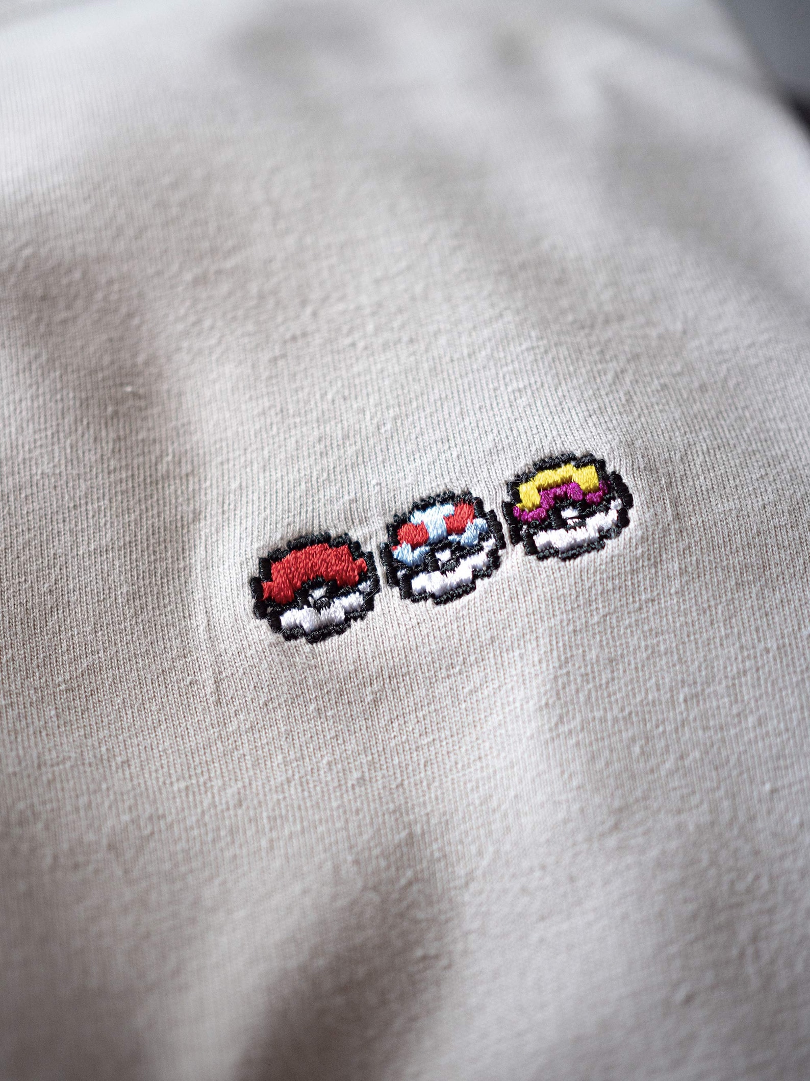 Pokeballs Pixelated Embroidery File, Pokemon Stickdatei, Pokeball ...