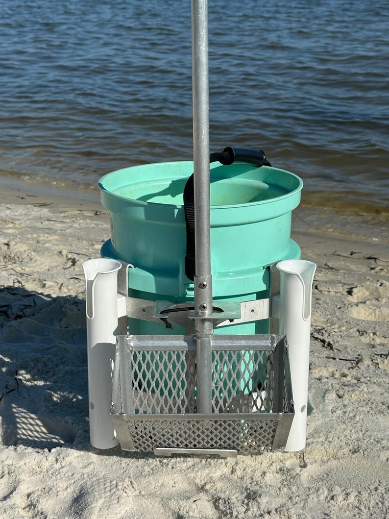 Sand Flea Rake Holder Accessory for YETI Loadout Bucket Rod Holder ...