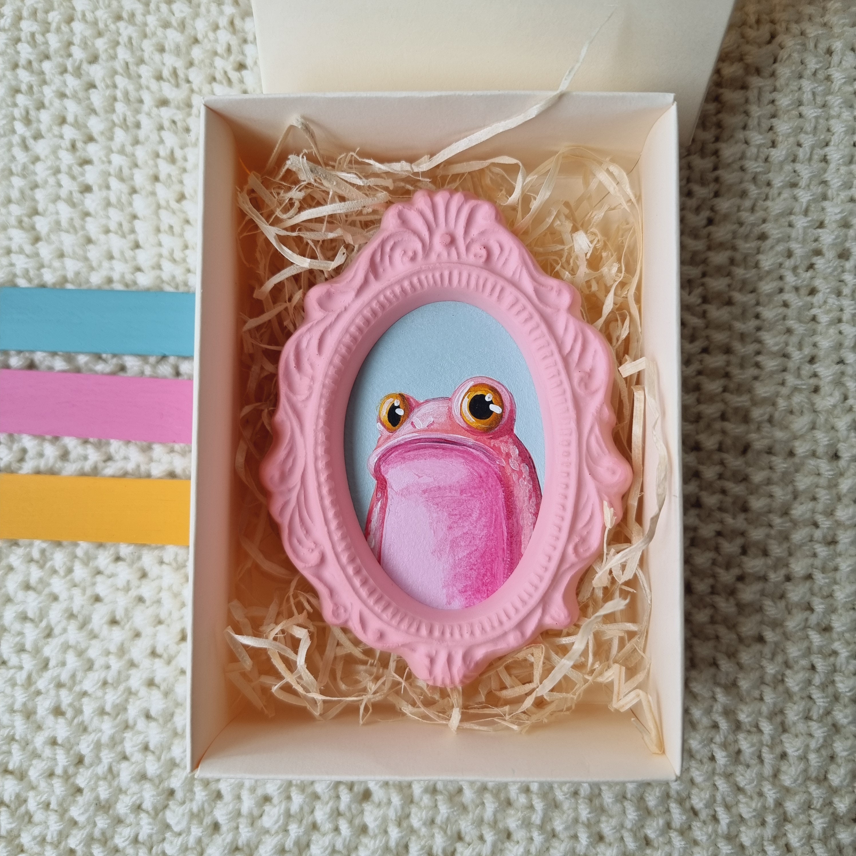 Pink Frog Acrylic Painting, Mini Gypsum Frame, Sweet Painting, Lake ...