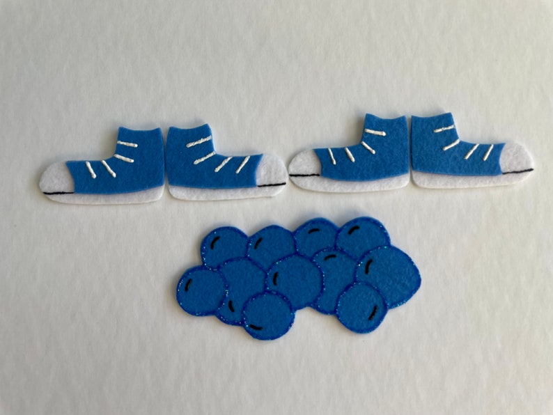 Pete the Cat: I Love My White Shoes - Felt Story, Flannel Board ...