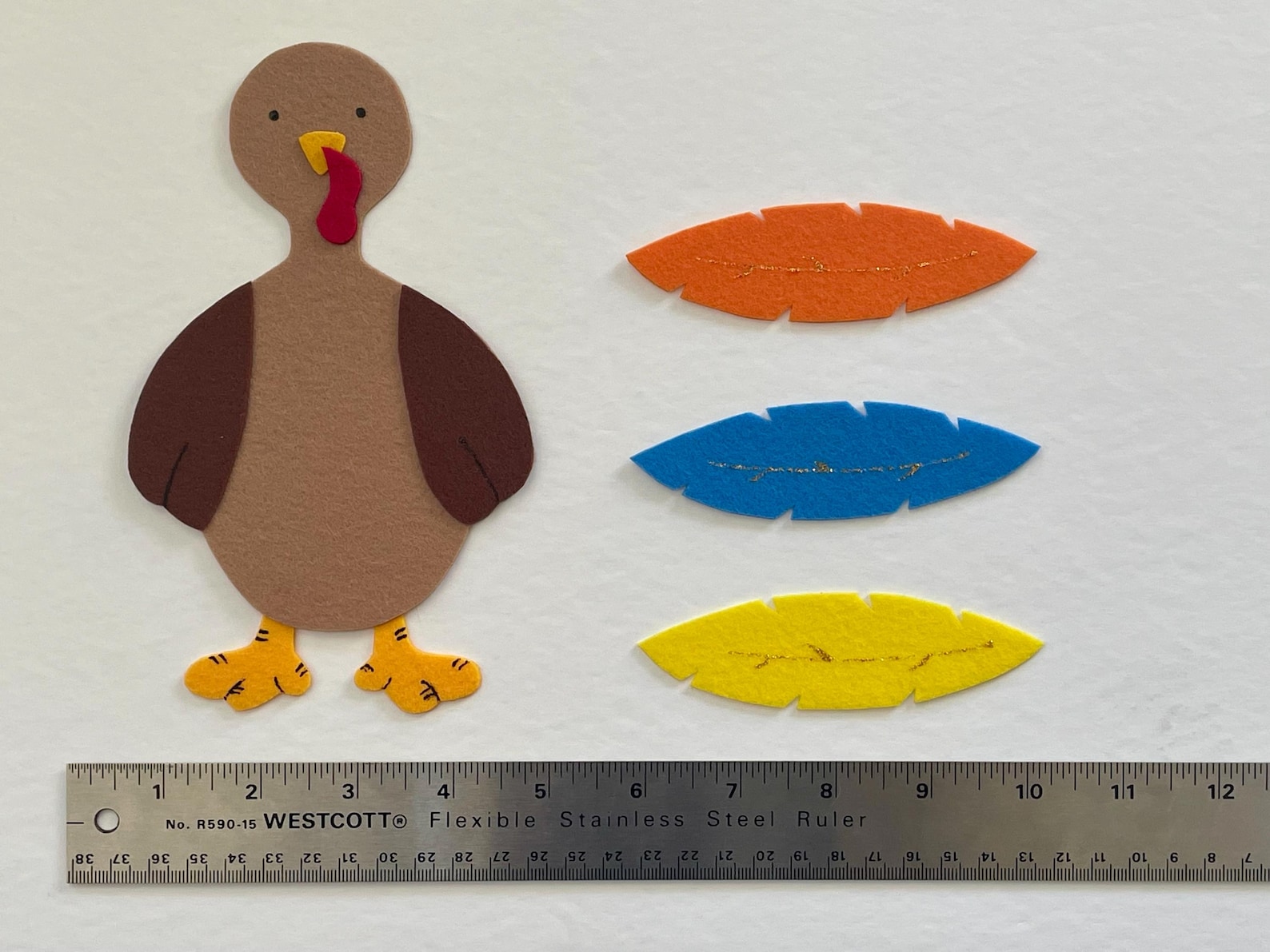 Turkey Wore a Red Feather- Felt Story, Flannel Board, Storytime, Circle ...