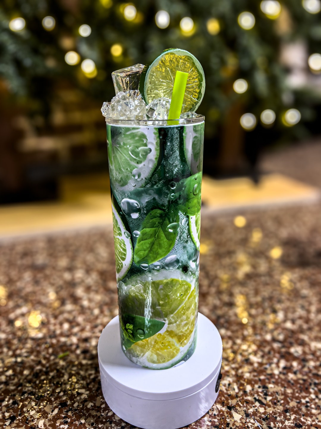 Refreshing Lime Cocktail Drink With Fake Ice Topper, 20 Oz Double Wall ...