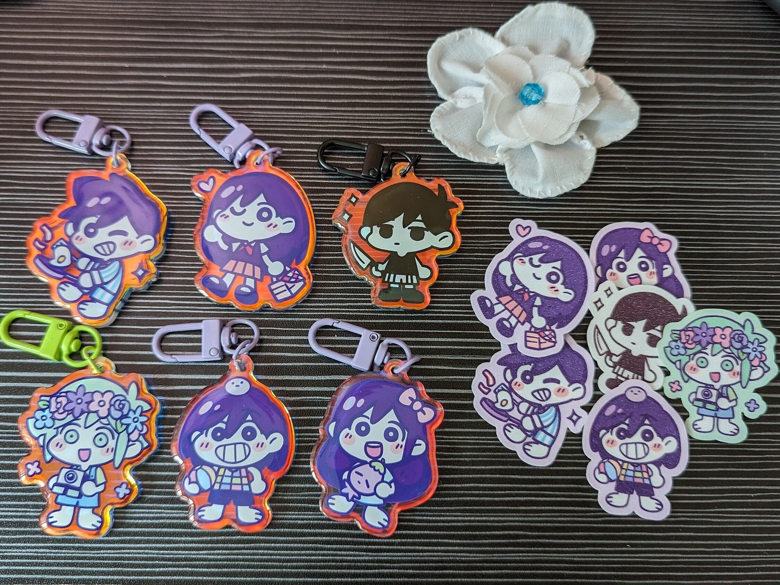 OMORI Rainbow Acrylic Epoxy Keychains OMORI, Aubrey, Kel, Hero, Mari ...