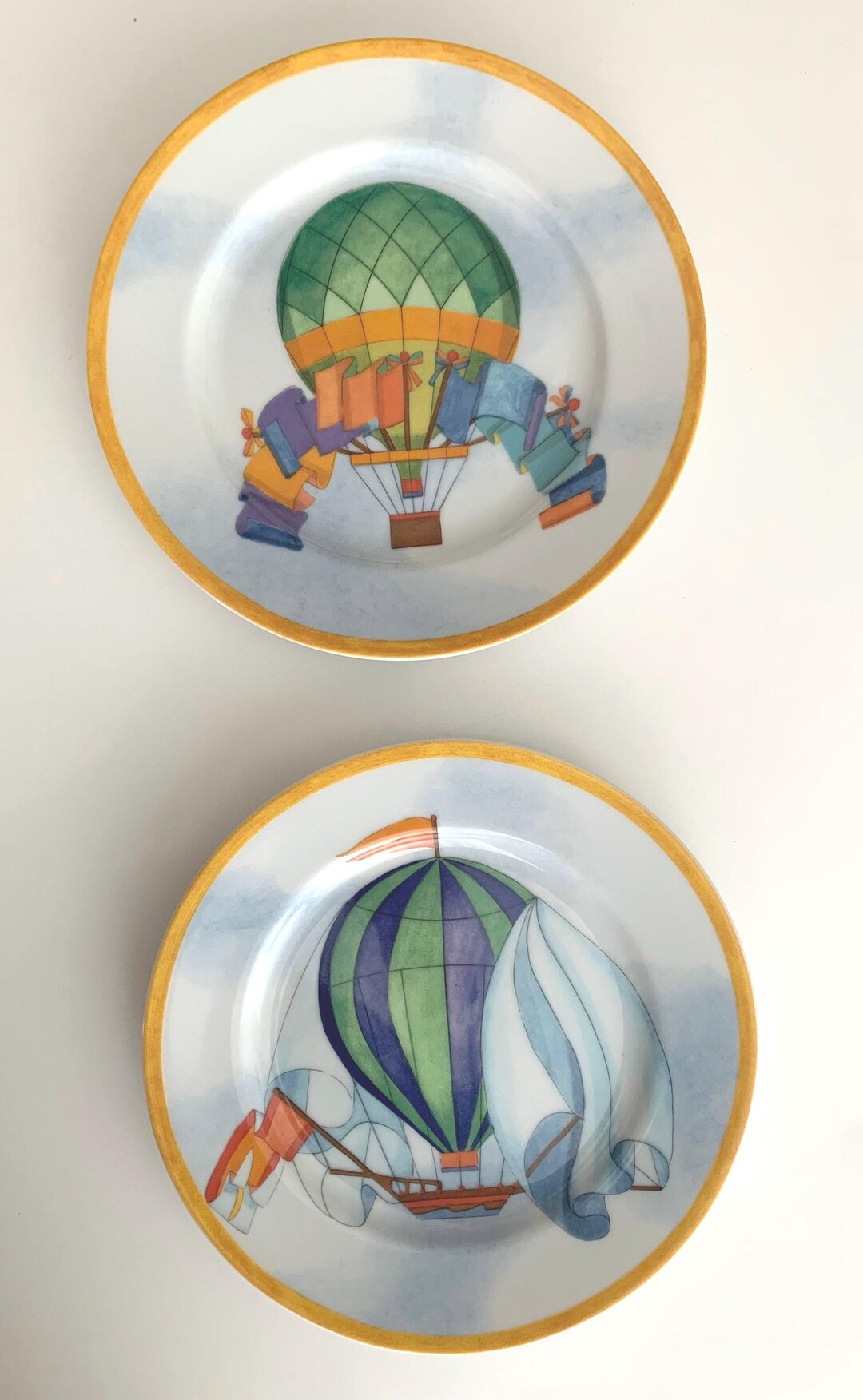 Vintage Pair of Porcelain Ceramic Hot Air Balloon Plates for Williams ...