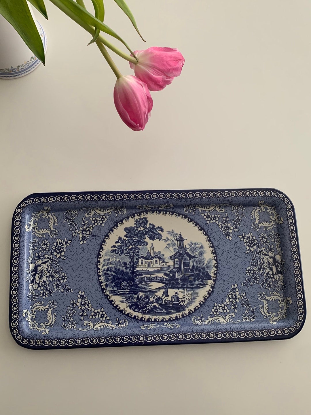 Vintage Chinoiserie Toile Scene Blue & White Decorative Tray. Daher ...