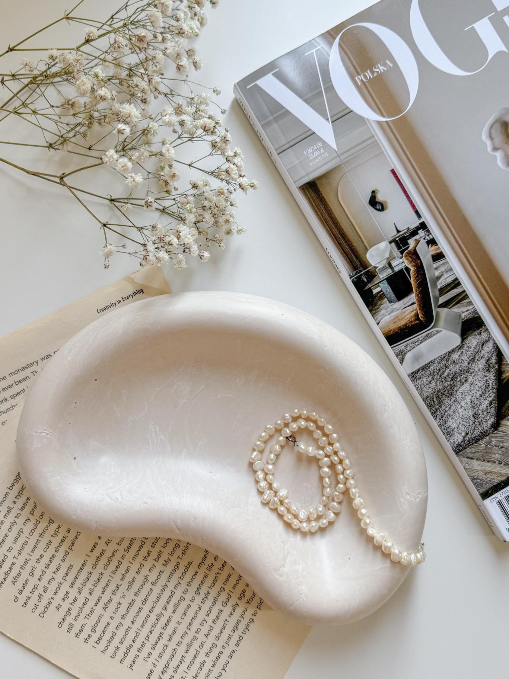 Massive Modern Tray, Bean Shape Decorative Dish, Coffee Table ...