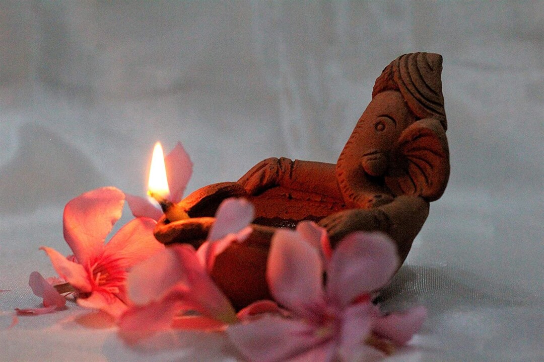 Natural Clay Traditional Diwali Ke Diye Earthen Clay Diya Mitti Ka Diva ...