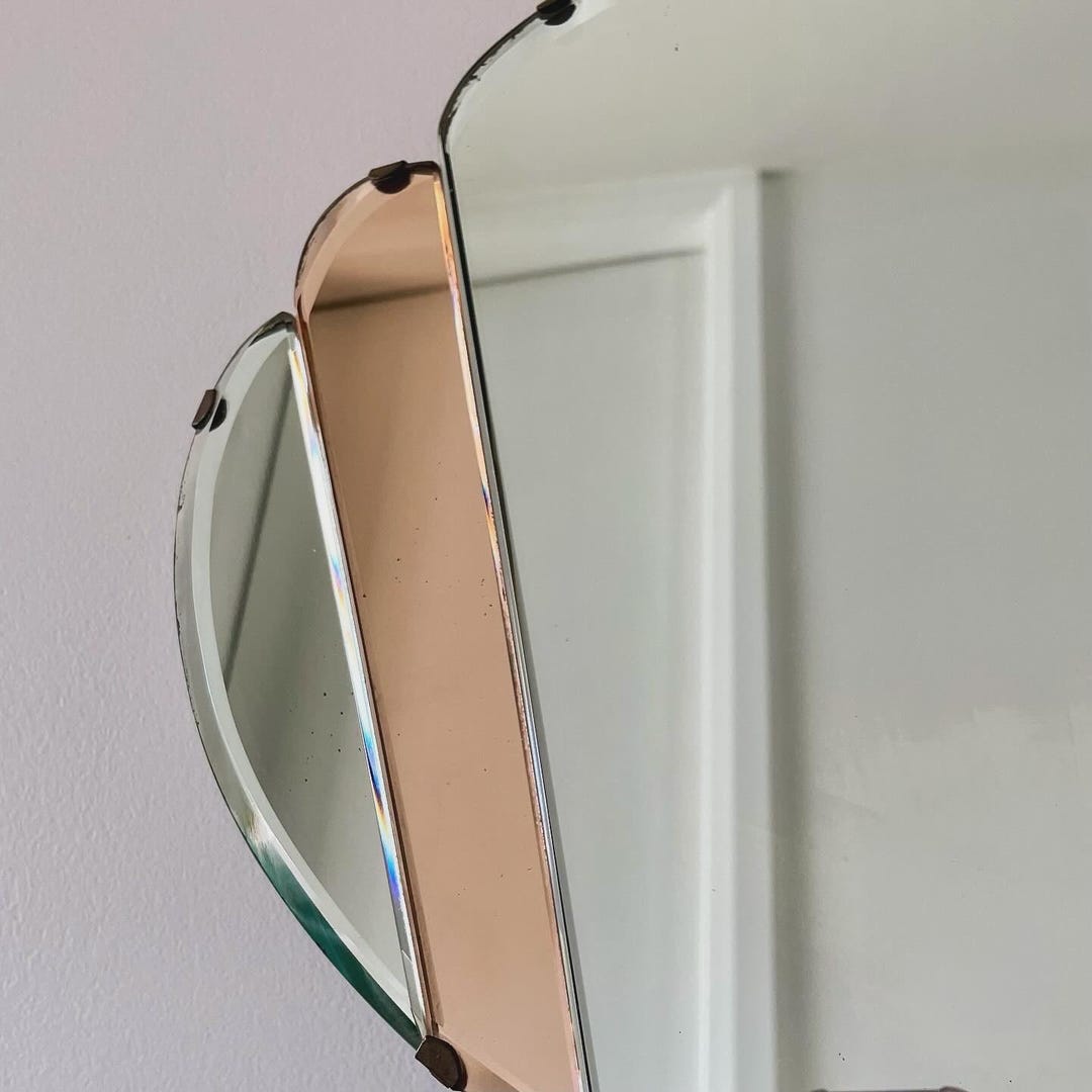 Pink Shell Mirror - Art Deco Mirror in Scalloped Shape With Pink ...