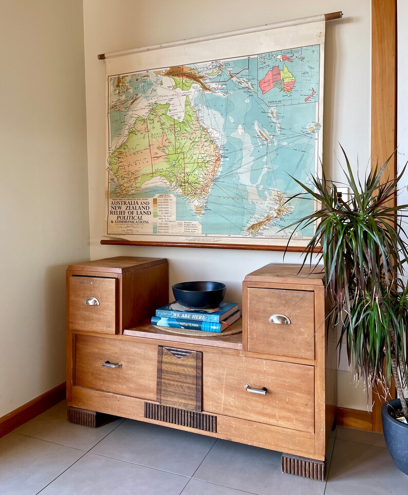 1957 Vintage Pull Down Map of Australia and New Zealand - Etsy