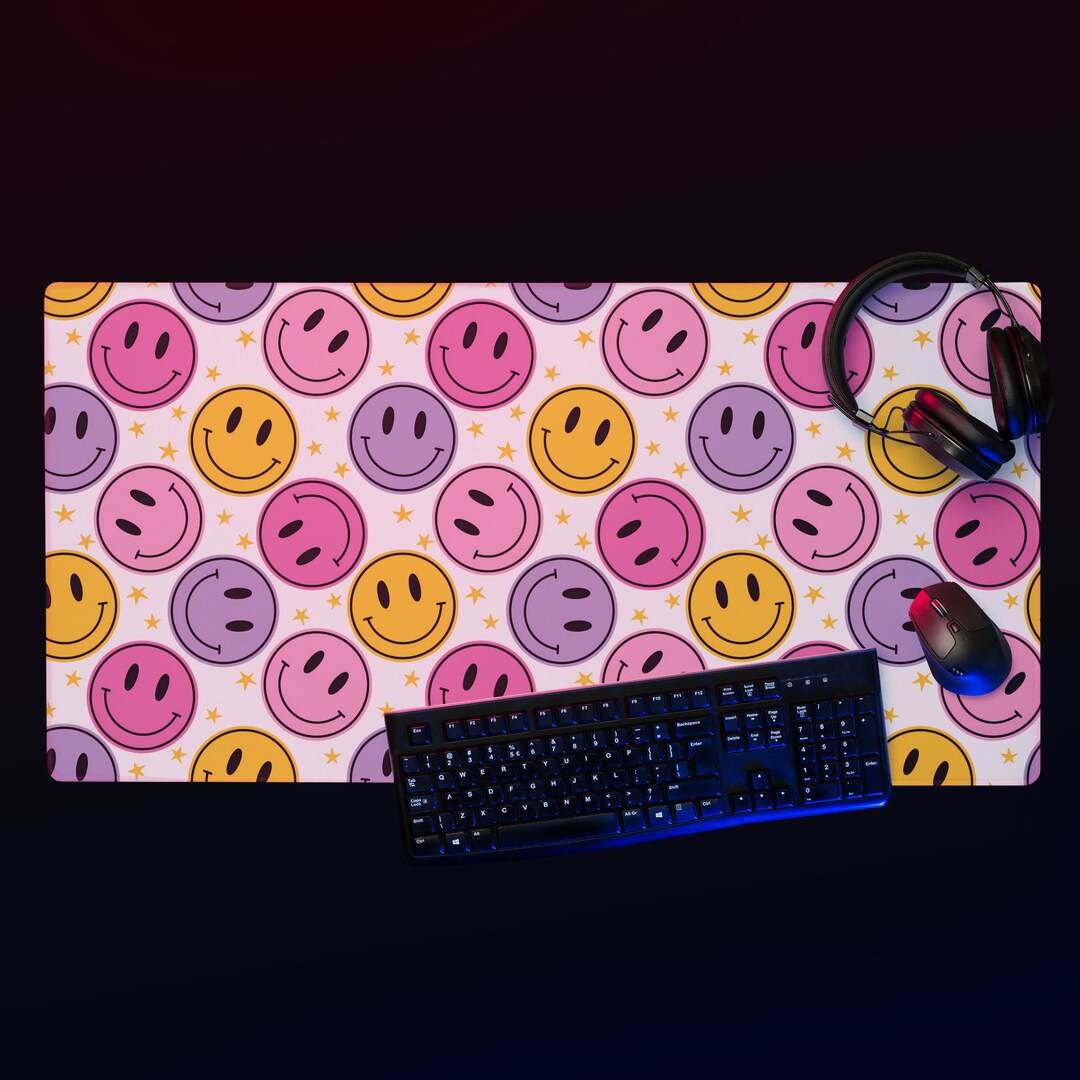Smiley Face Desk Mat, Trendy Gamer Mouse Pad (36" × 18") - Etsy