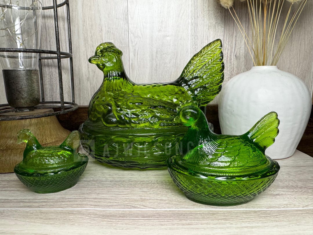 Set of 3 Vintage L.E. Smith Emerald Green Glass Hen With Chicks on a ...