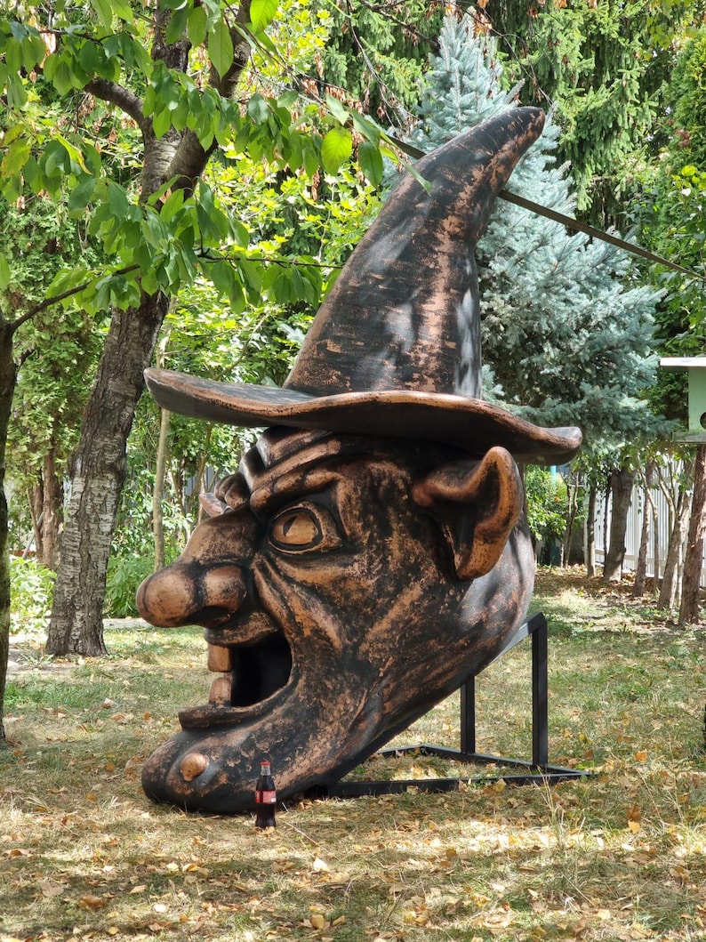 Giant 3D Witch Head Halloween Decoration – Spooky Outdoor/indoor ...