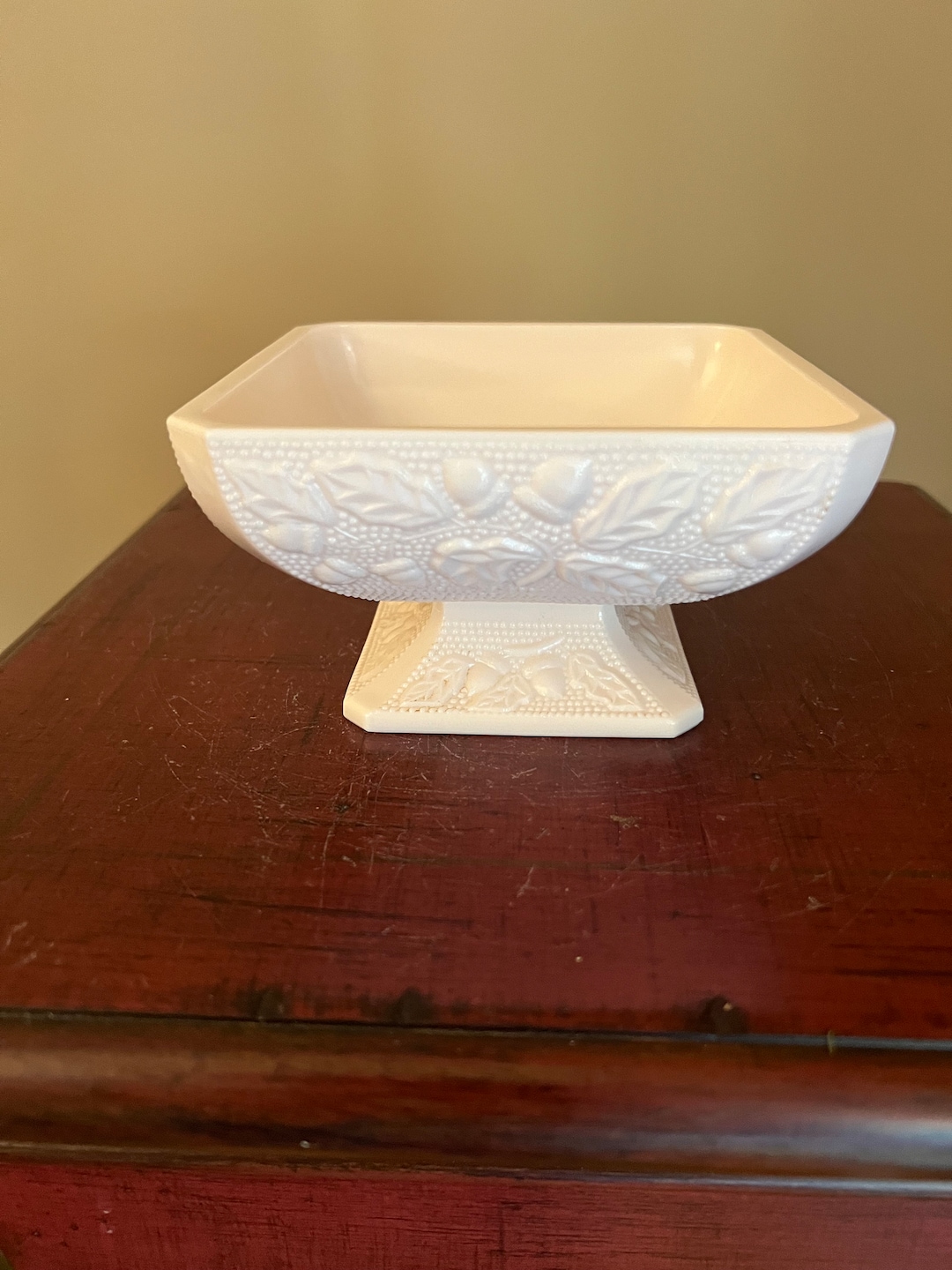 Vintage Jeanette Shell Pink Acorn Motif Compote Dish - Etsy