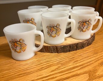 Pair of Vintage Coffee Mugs, Esso, Exxon, Petroliana, Tiger, Fire-king ...