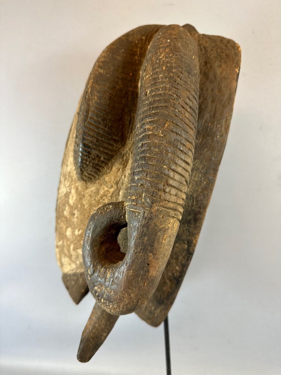 230820 - Old African Baule Wooden Ram Mask Gbagba - I… - Gem