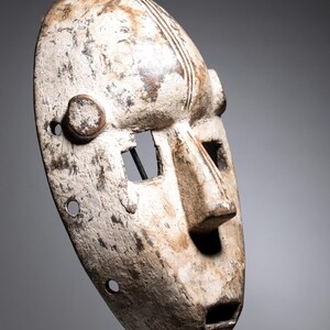 250804 - Old & RARE African Nyanga Mask - Congo. - Etsy