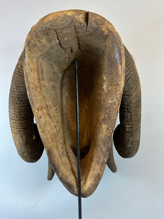 230820 - Old African Baule Wooden Ram Mask Gbagba - I… - Gem