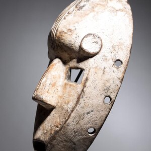 250804 - Old & RARE African Nyanga Mask - Congo. - Etsy