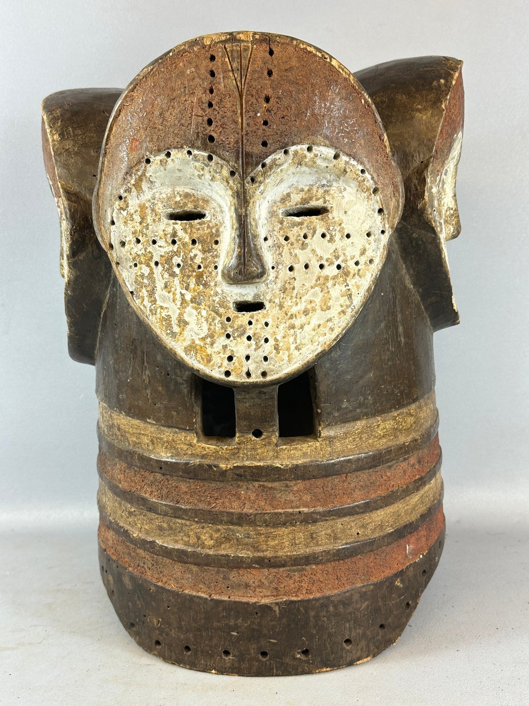 240330 - Antique African Helm Mask From the Lega Bwami - Certificate ...