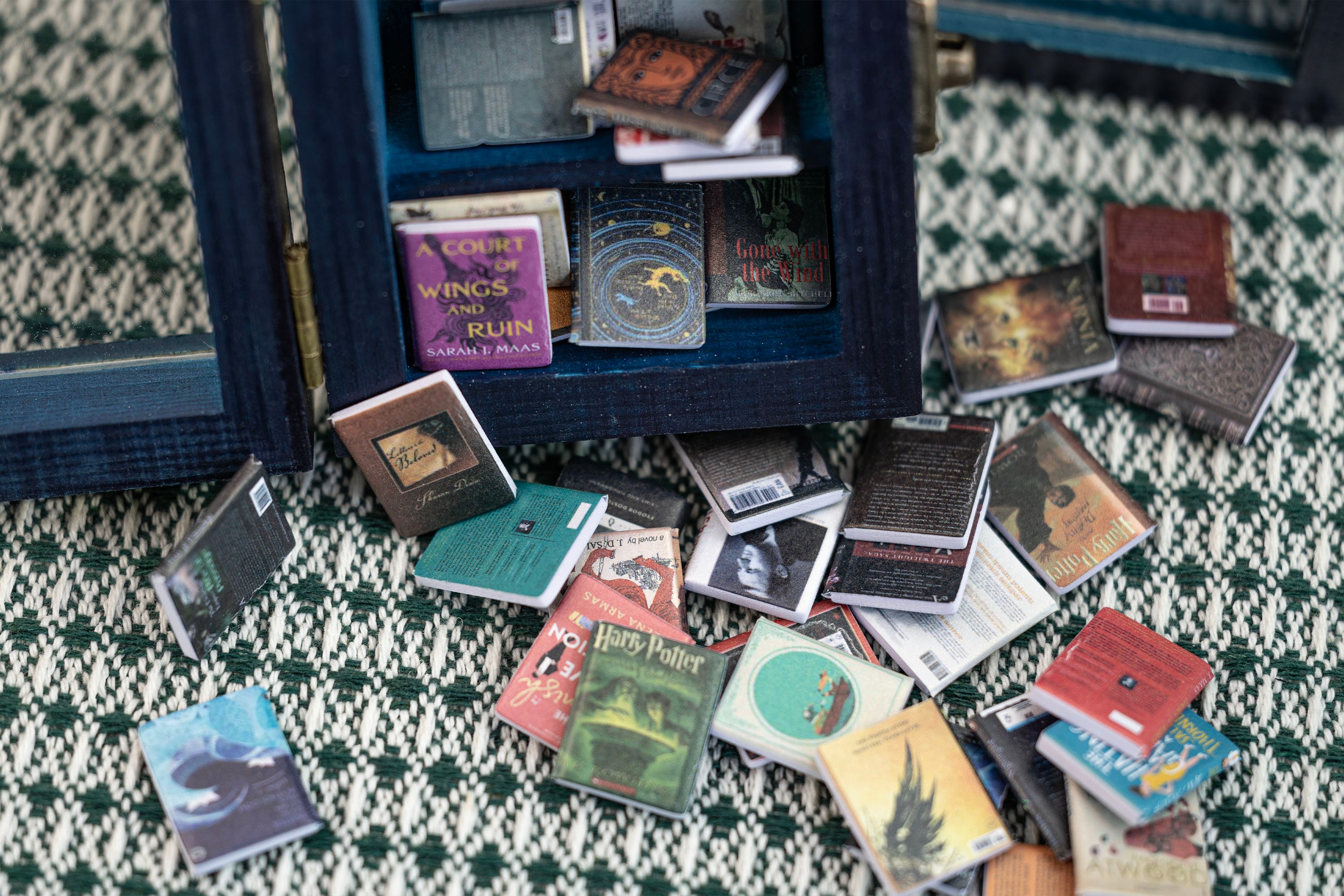 Vintage Pocket Edition Anxiety Bookcase, Customizable Mini Bookshelf ...