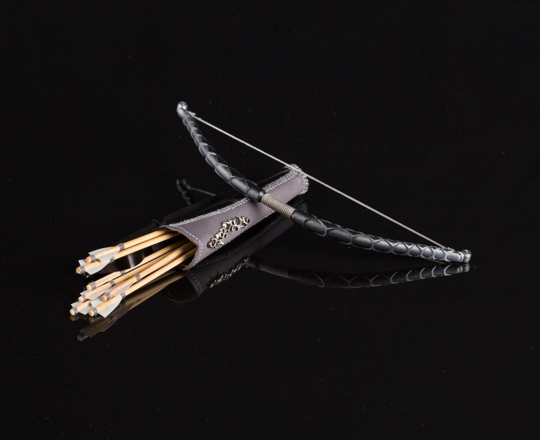 Bow 14 Cm for BJD Dolls, Action Figures, 1/6. Medieval Bow, Quiver ...