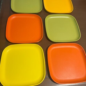 Vintage Tupperware Set of 6 Square Plates Lunch Luncheon Picnic - Etsy