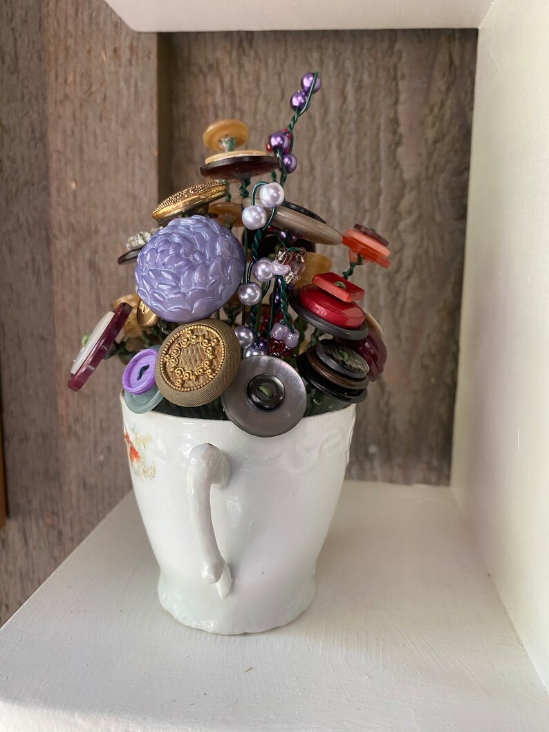 Vintage Tea Cup With Button Bouquet, Button Flower Art Decoration ...
