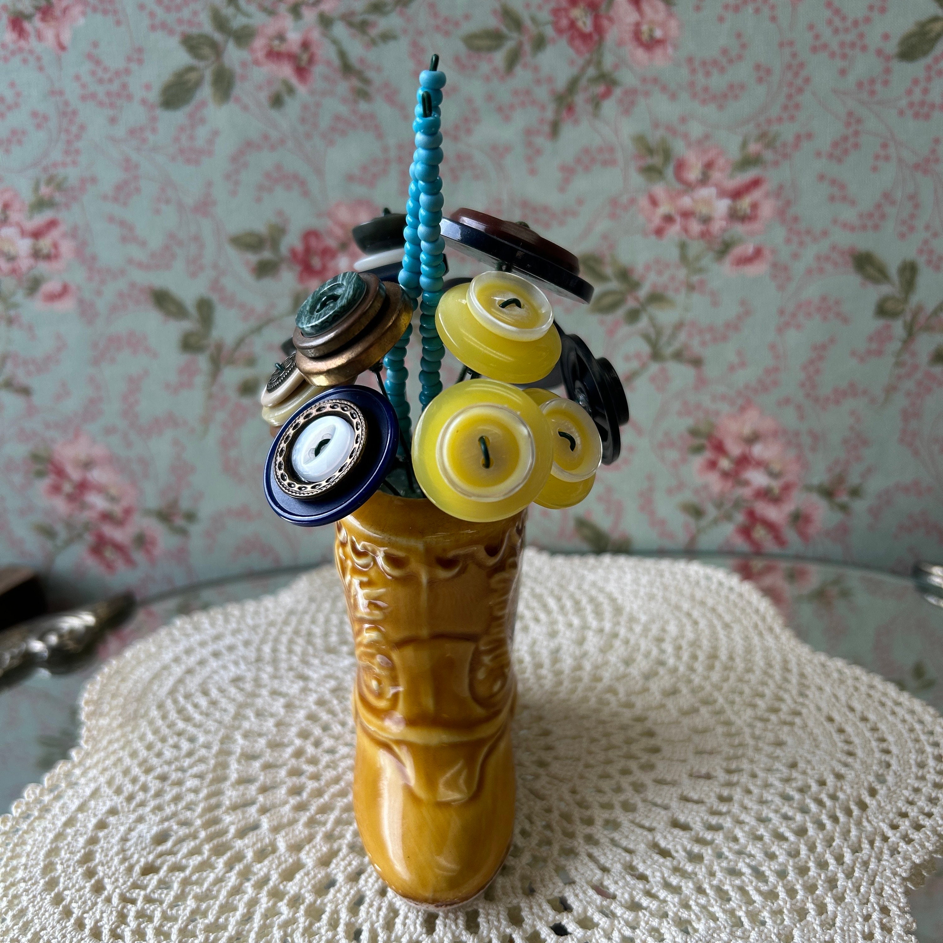 Utah Cowboy Boot With Button Bouquet, Vintage Souvenir Toothpick Holder ...