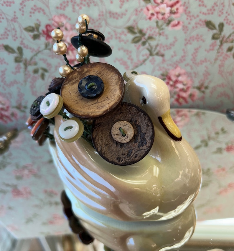 Shawnee Swan Planter With Button Bouquet, Vintage Pottery Bird With ...