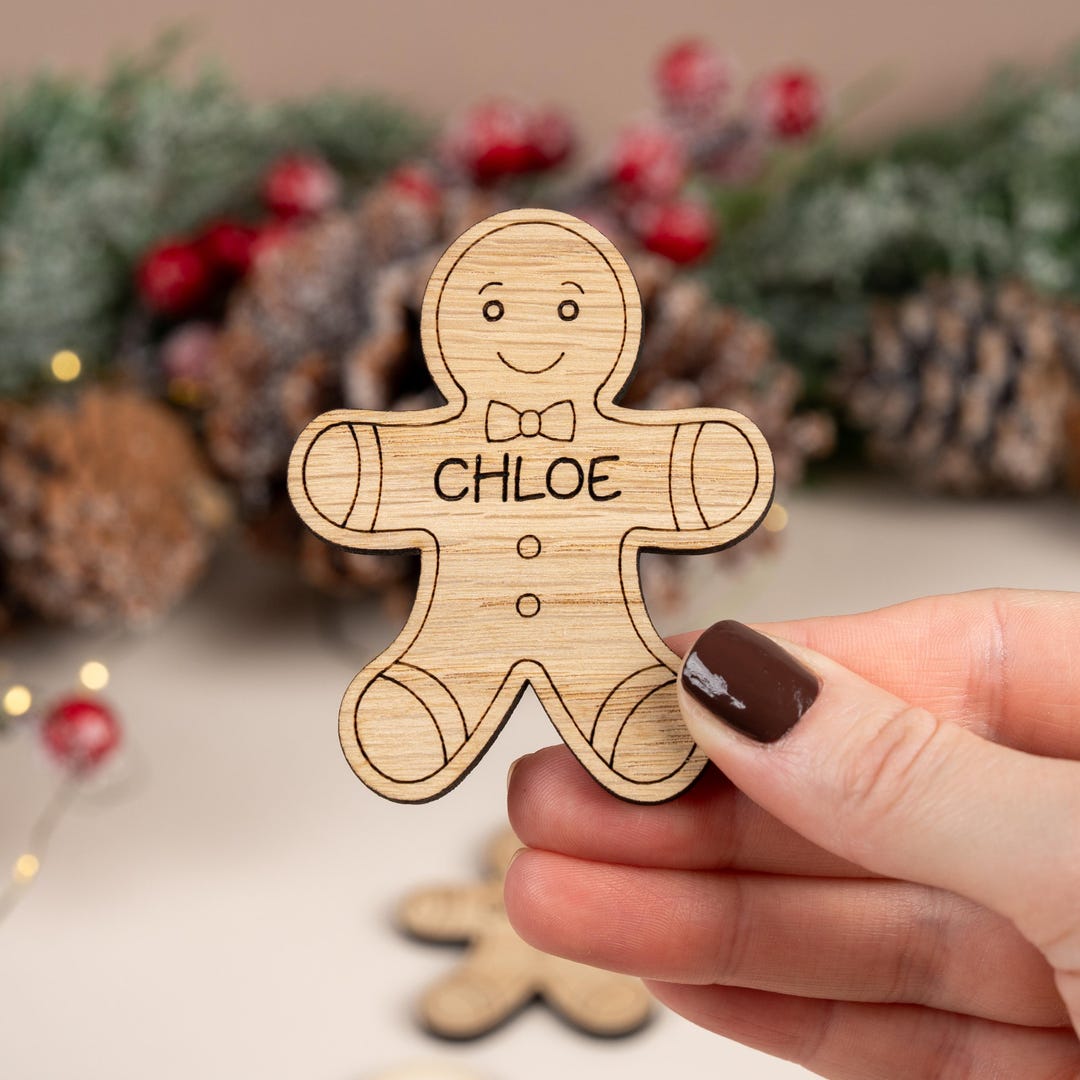 Personalized Wooden Gingerbread Man Place Card: Christmas Table Decor ...