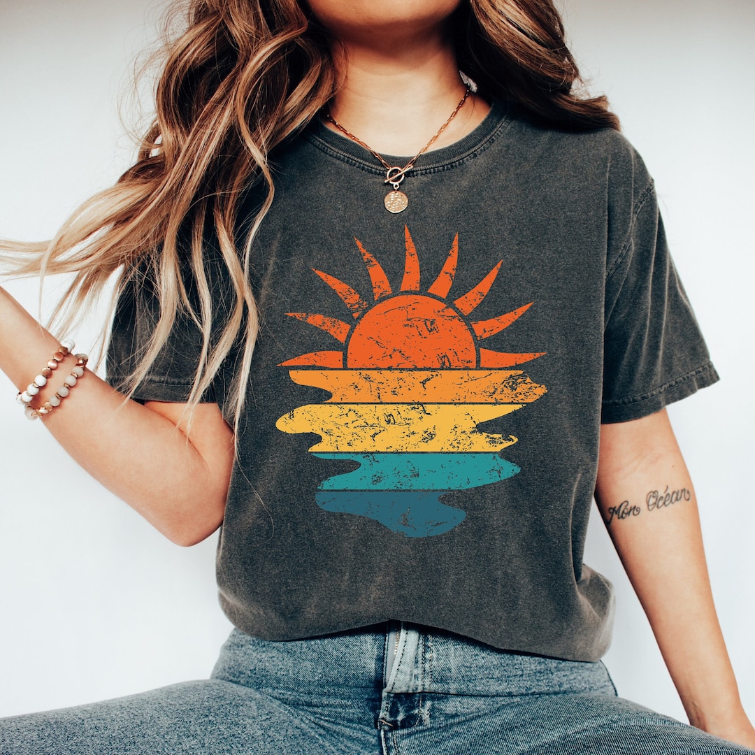 Comfort Colors® Retro Sunset Rays Wavy Shirt, Sun Shirt, Sunshine Shirt ...