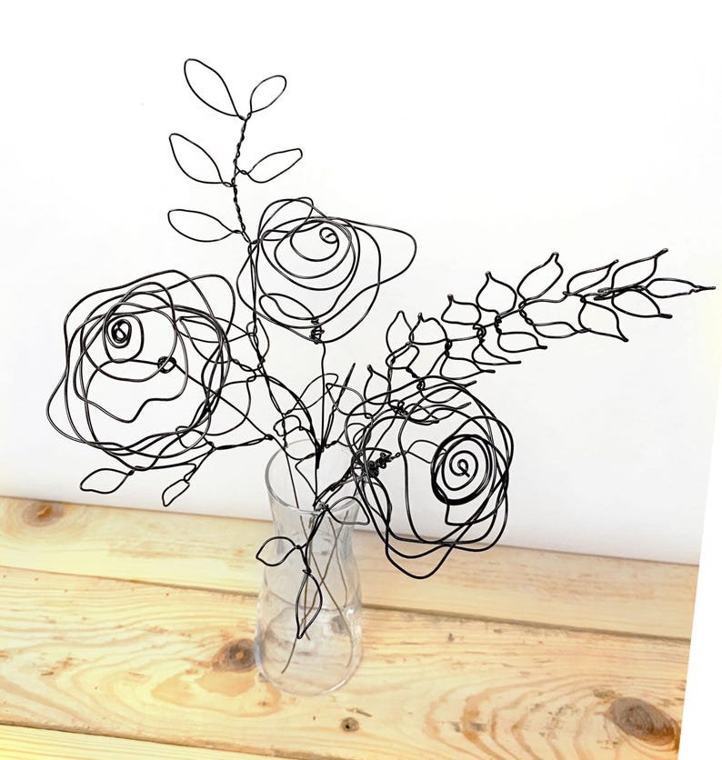 Roses Bouquet From Wire: Modern Home Decoration, Wire Floral ...