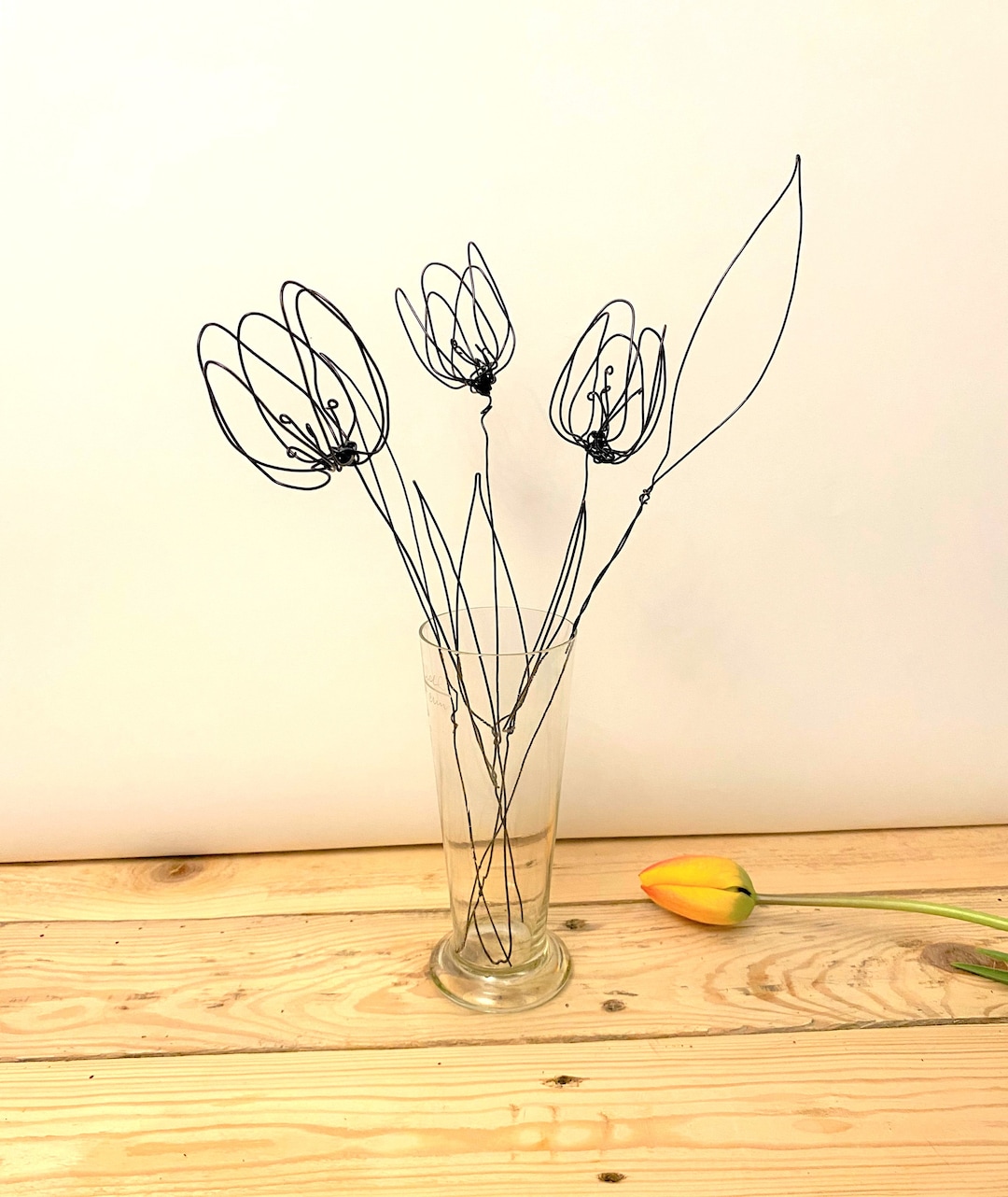 Tulip Wire Flowers Bouquet From Three Flowers/ Wire Office Decoration ...