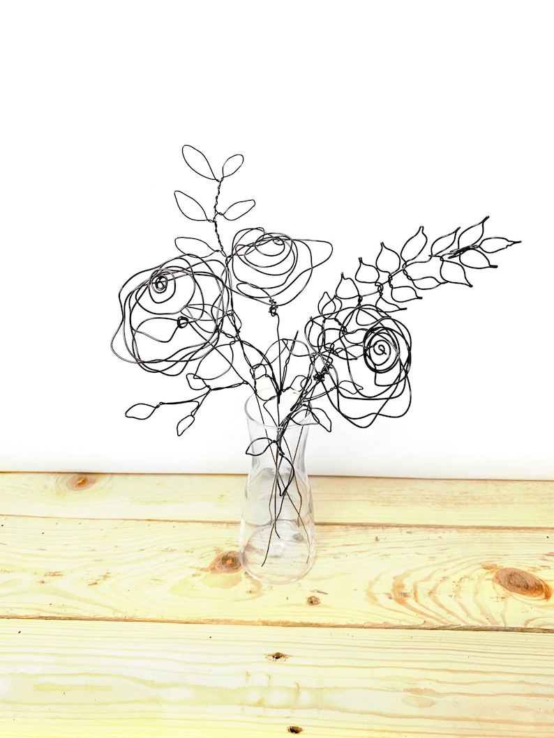 Roses Bouquet From Wire: Modern Home Decoration, Wire Floral ...