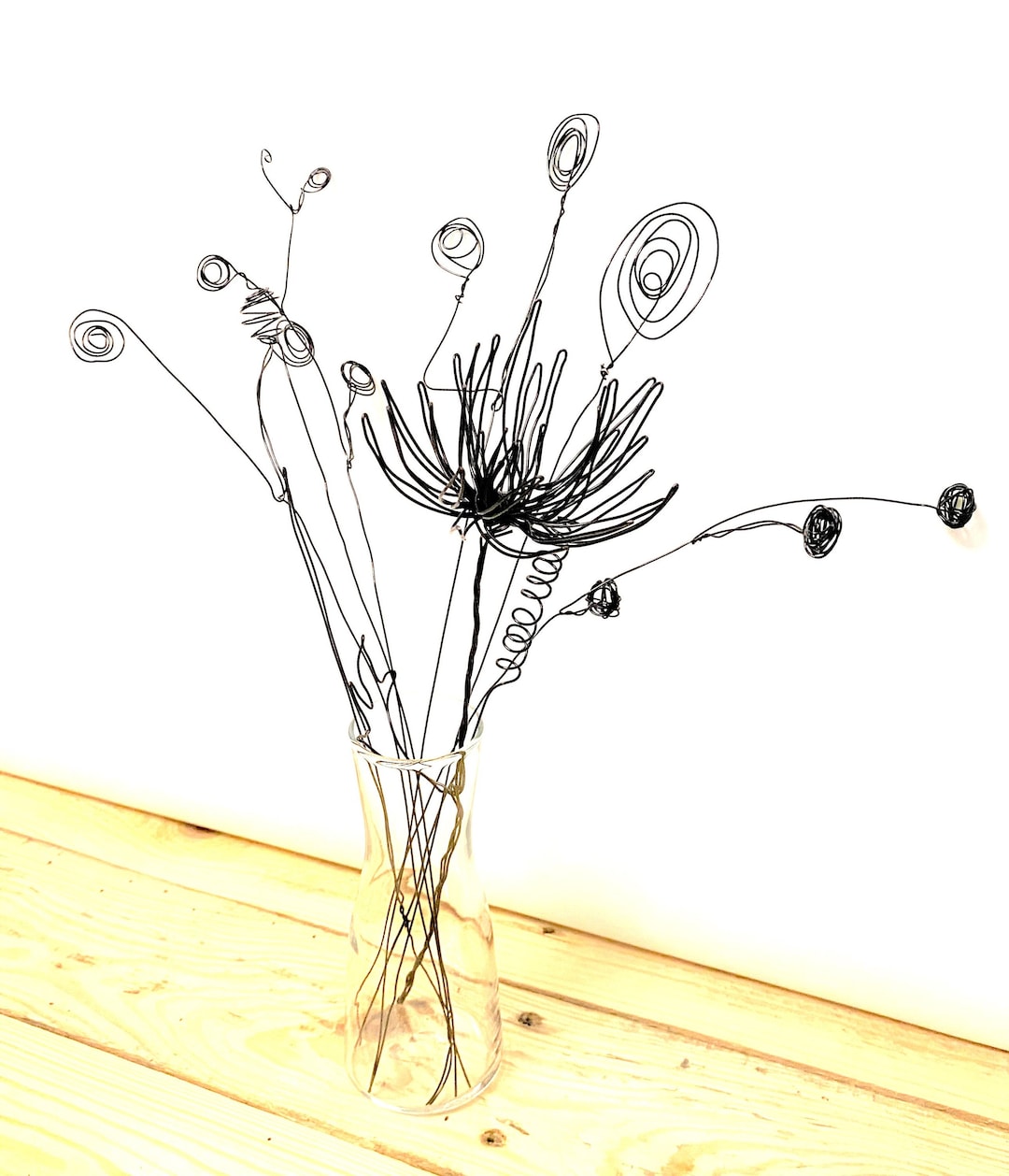 Chrysanthemum Wire Flowers Bouquet From Eight Flowers/ Wire Flowers ...
