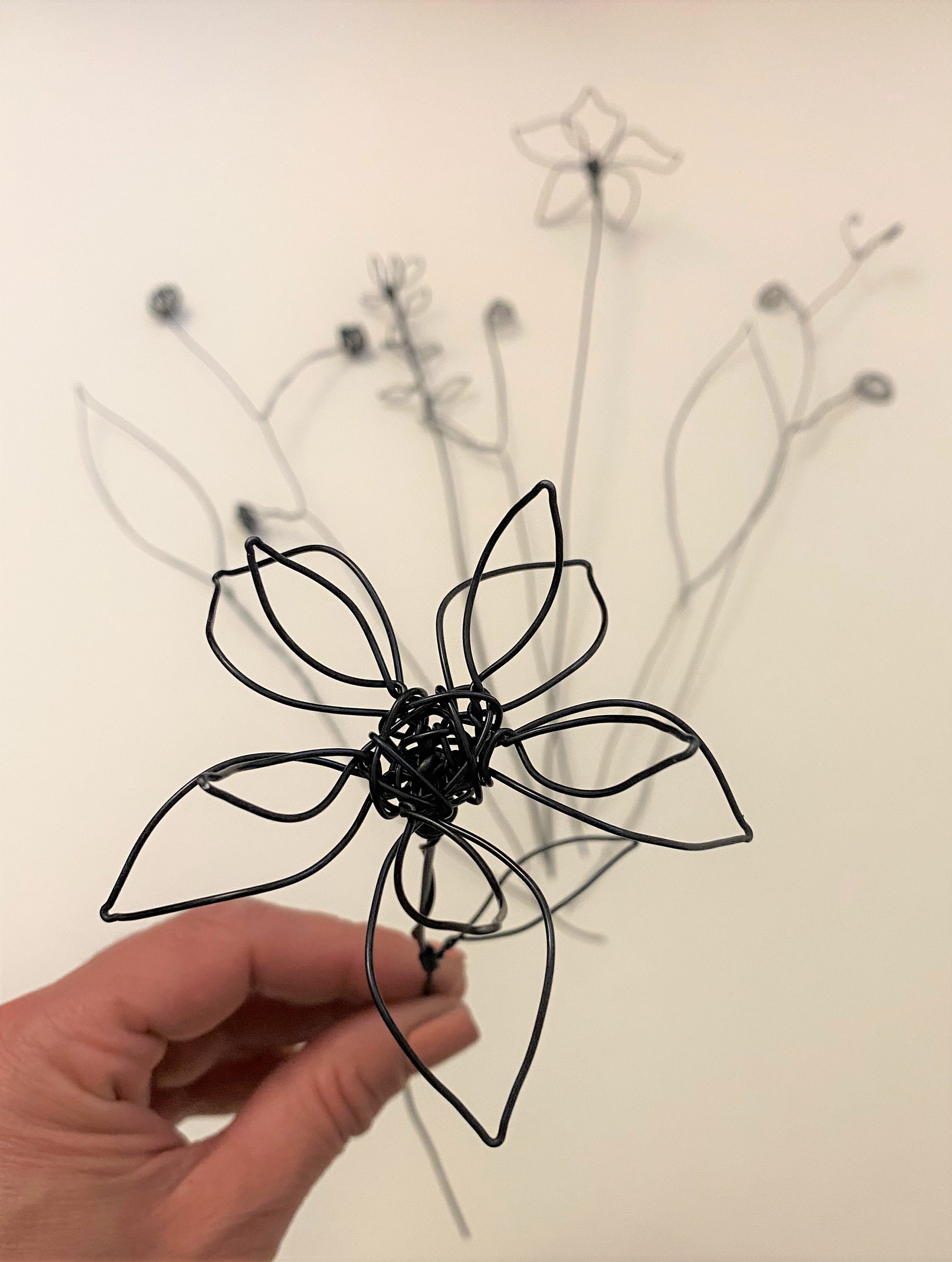 Mini Wild Wire Flowers Bouquet From Eight Flowers/ Wire Office ...