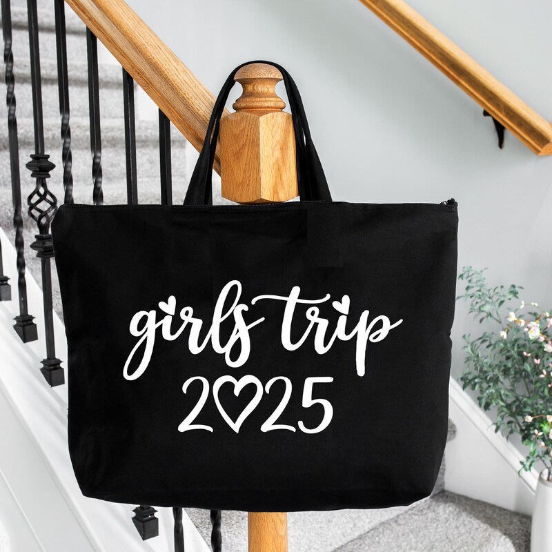 Girls Trip Gifts - 60+ Gift Ideas for 2025