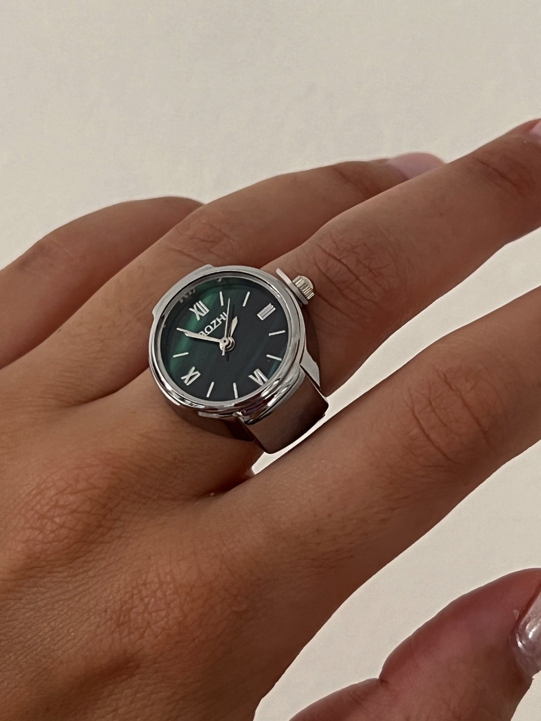 Vintage-inspired Chunky Mini Ring Watch Mini Vintage Watch Ring, Quartz ...