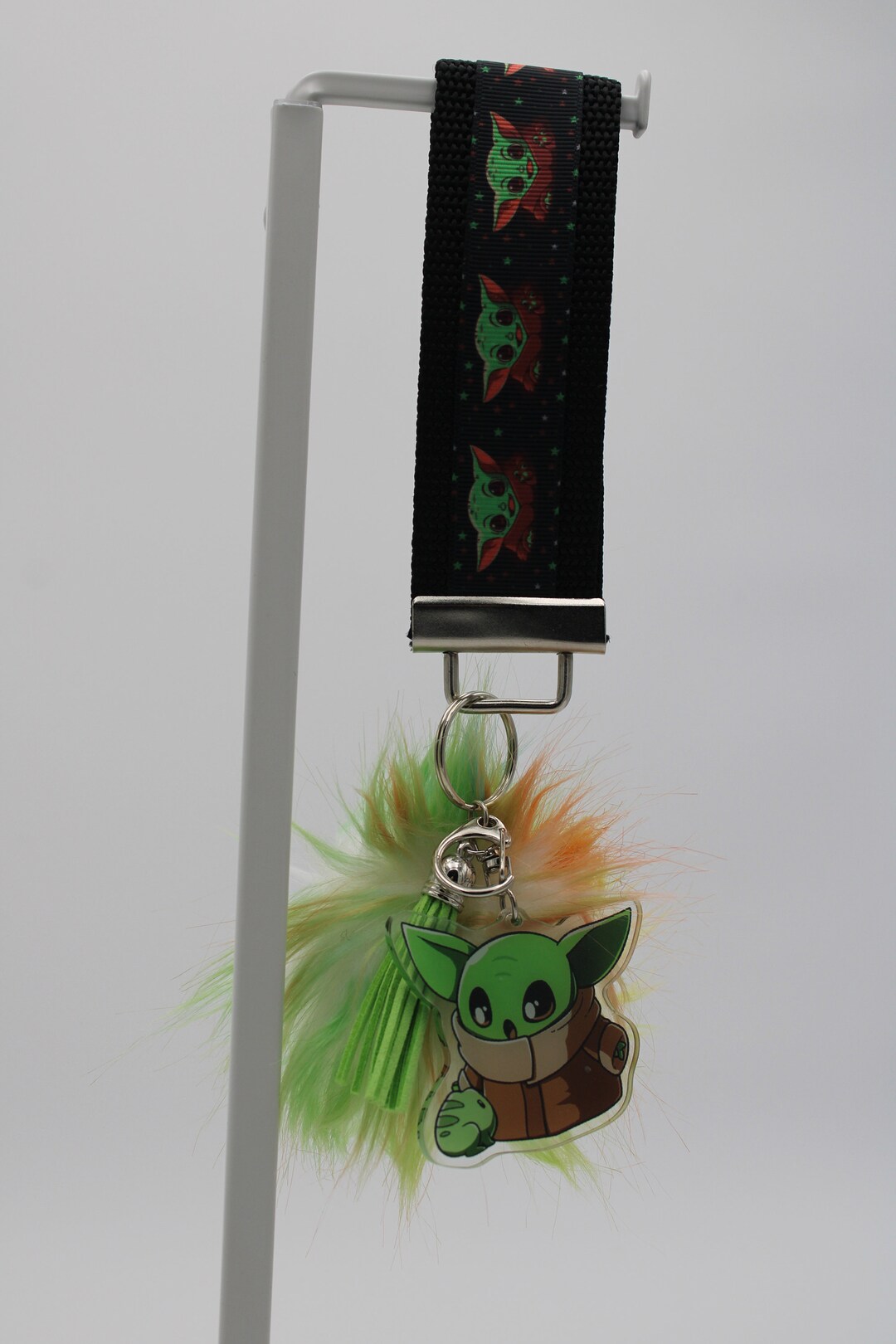 Mandalorian "grogu" Keyfob Keychain - Etsy