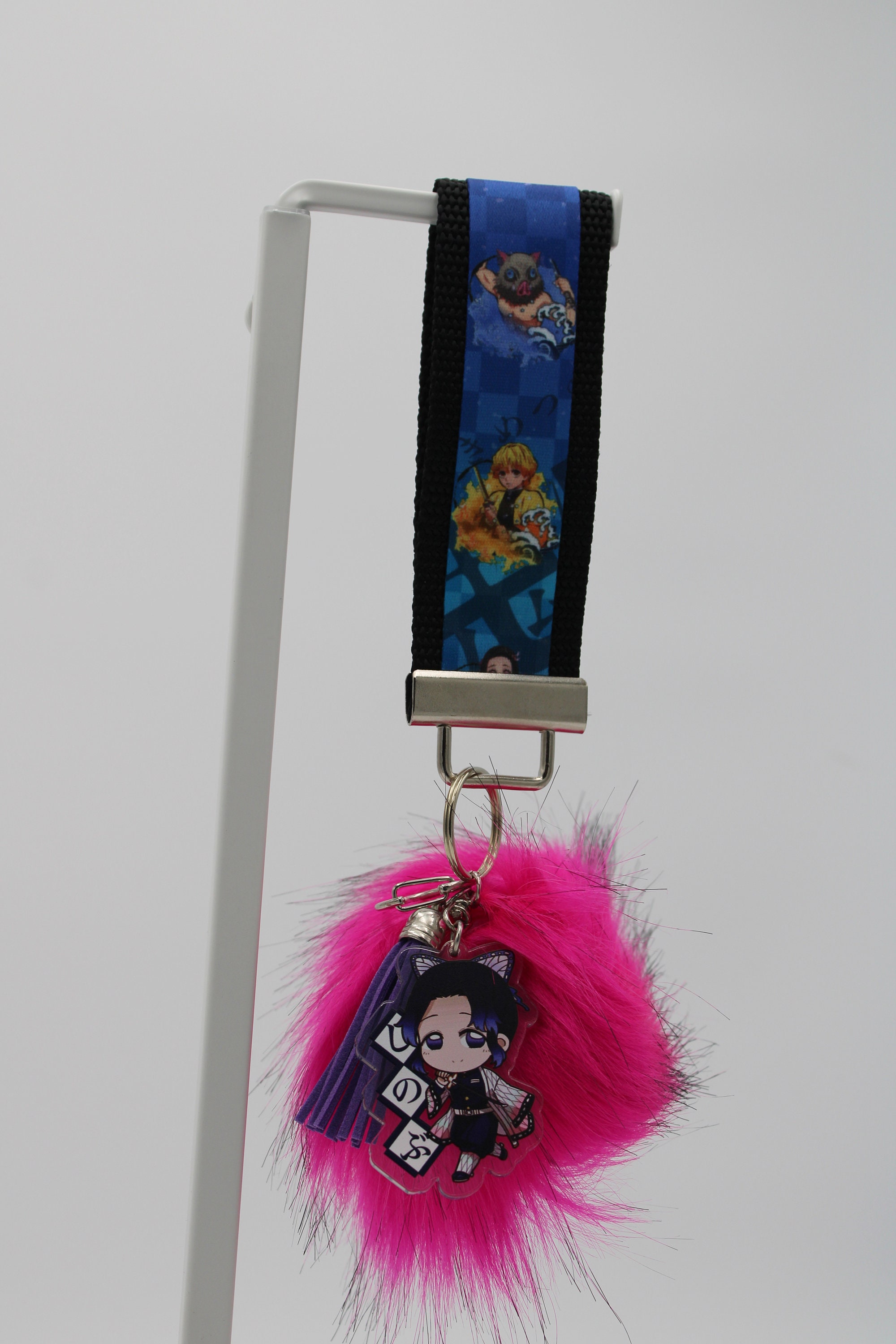 Demon Slayer shinobu Keyfob Keychain - Etsy