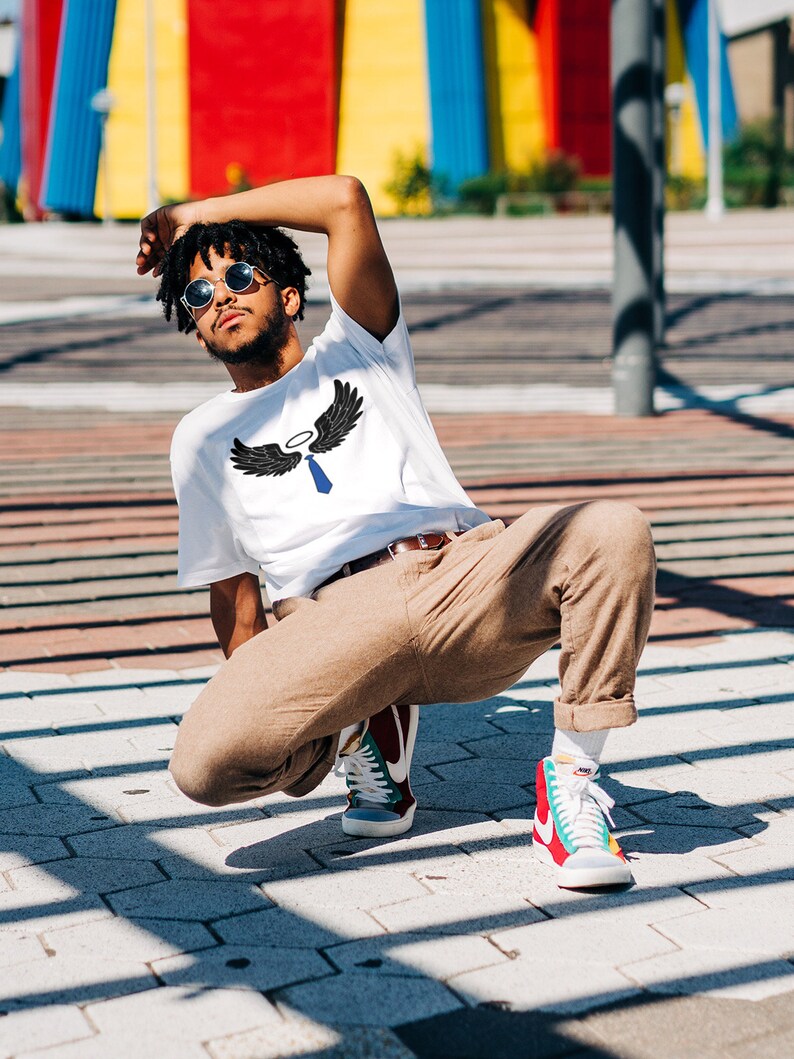 Supernatural Castiel Tie and Angel Wings T-shirt - Etsy